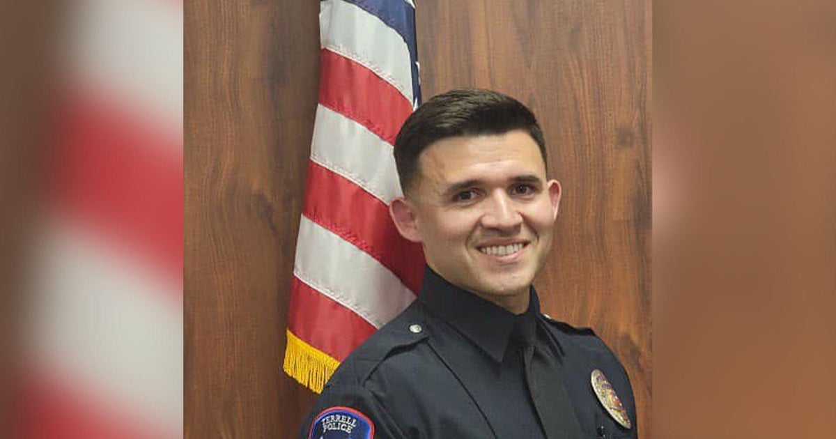 Terrell police officer killed in shooting late Sunday, suspect arrested ...