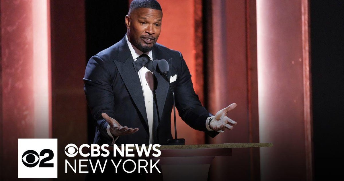 Oscar winner Jamie Foxx opens up about coma - CBS New York