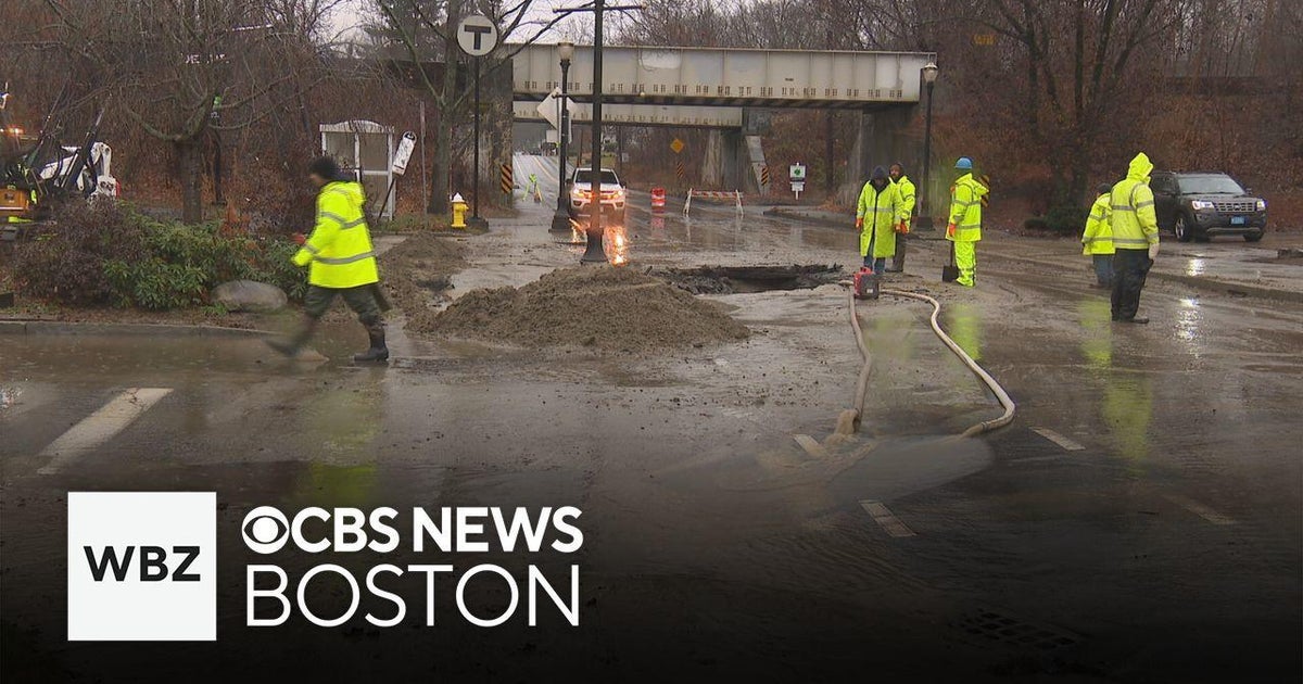 Water main break floods Chestnut Street in Needham, closing several ...