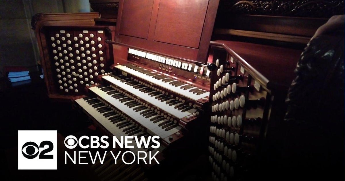 Iconic NYC cathedral's organ repaired 5 years after fire - CBS New York
