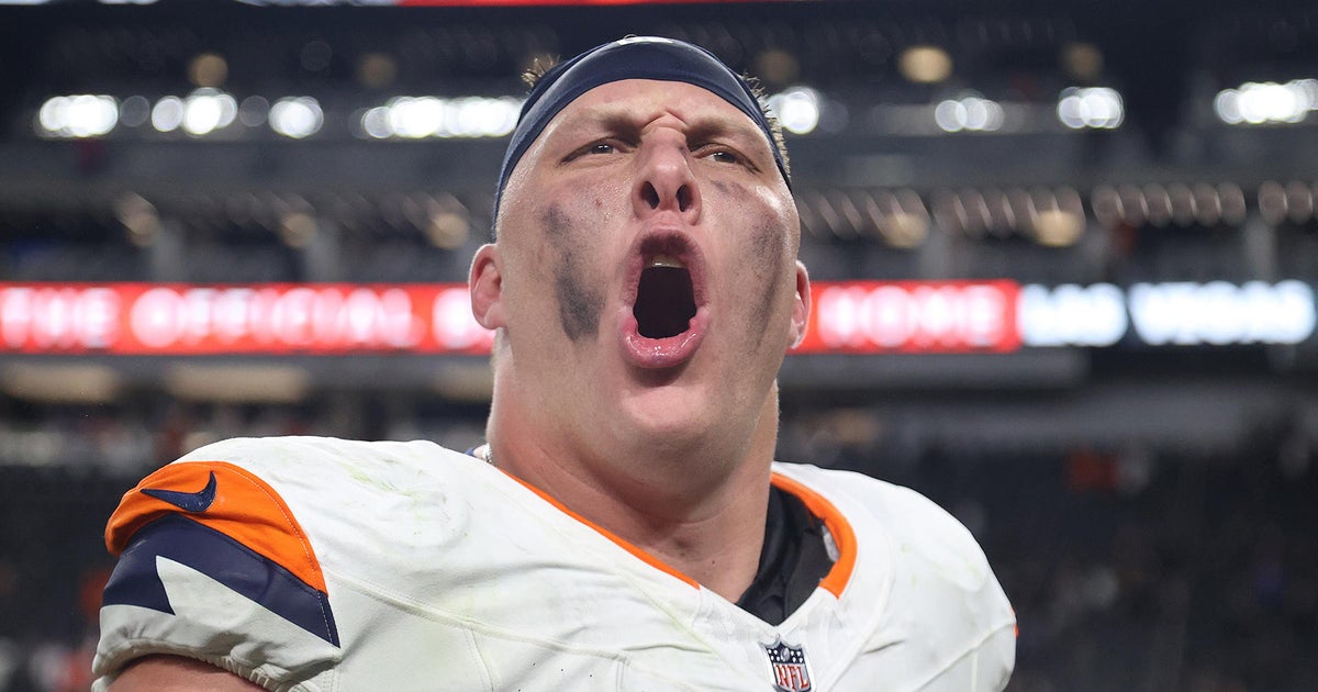 Offensive lineman Garett Bolles signs contract extension with Denver ...