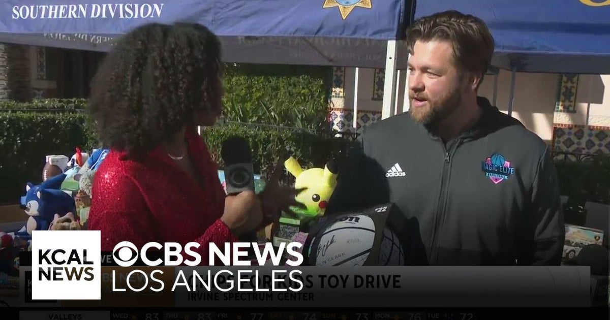 Owner of SoCal's Magic Elite Basketball Academy joins the giving at ...