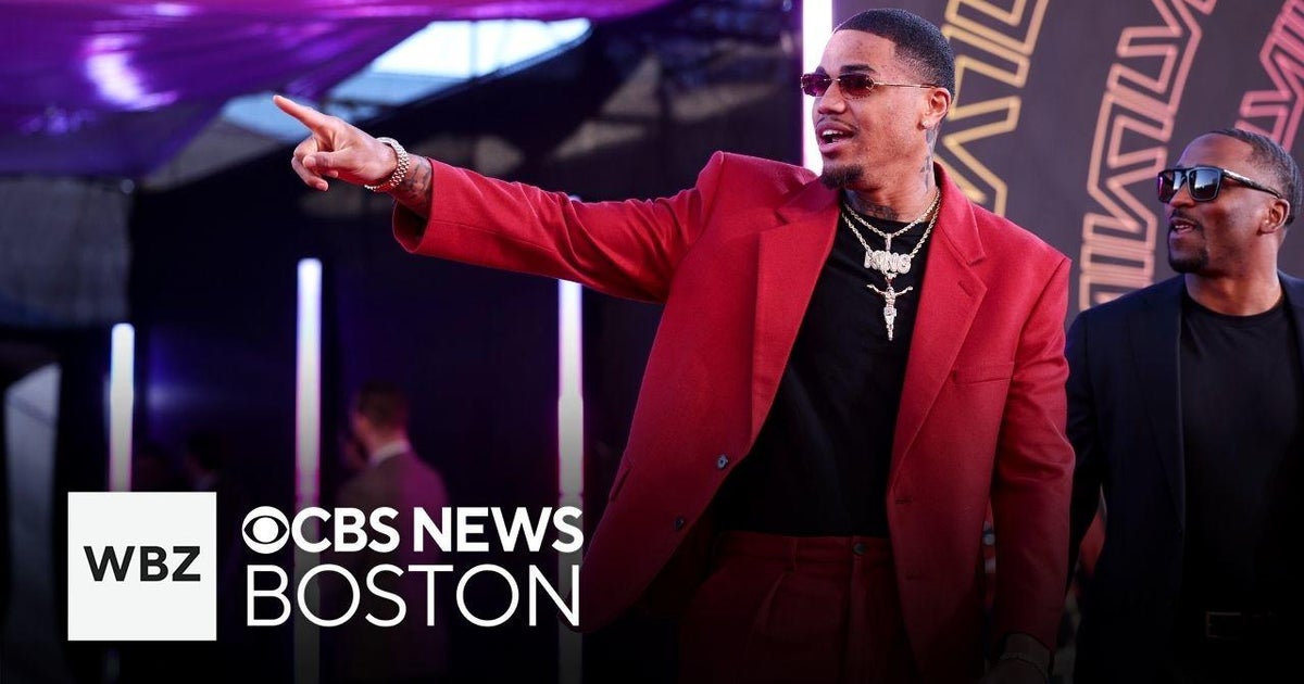 Kendrick Bourne says his wife is his stylist, leading to an awkward ...