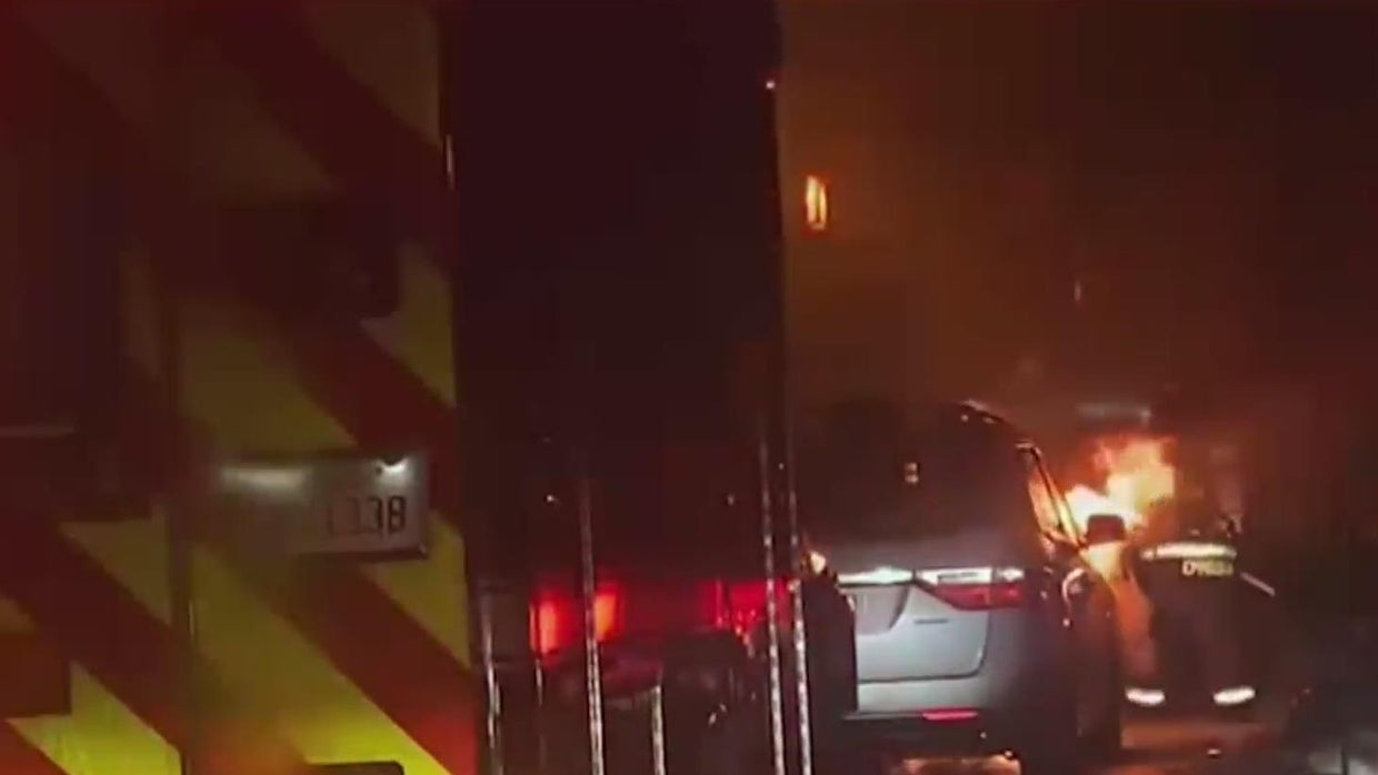 Caldecott Tunnel blocked by vehicle fire; eastbound Highway 24 lanes ...