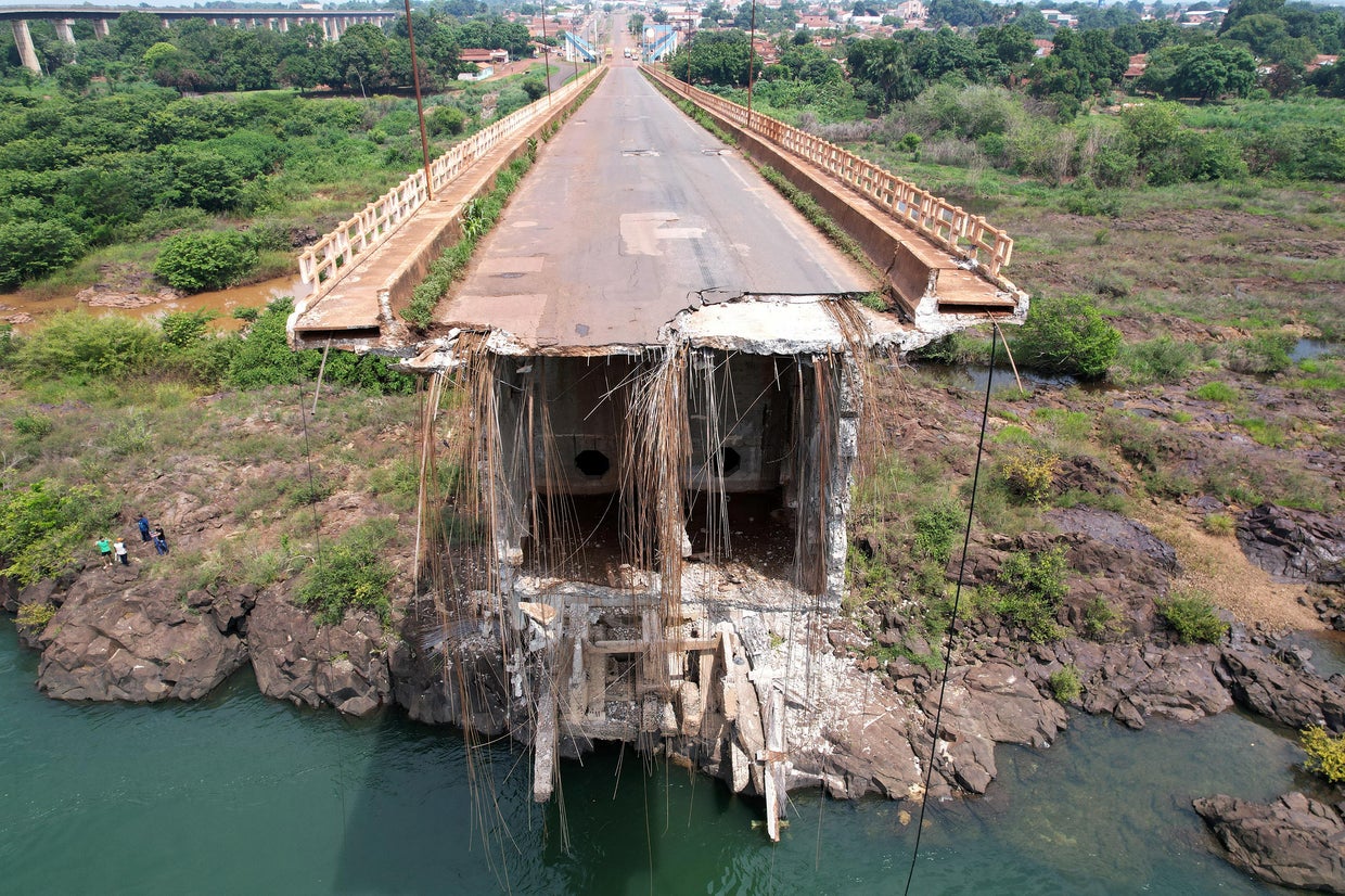 Bridge collapse in Brazil leaves at least 2 dead, dozen missing - CBS News