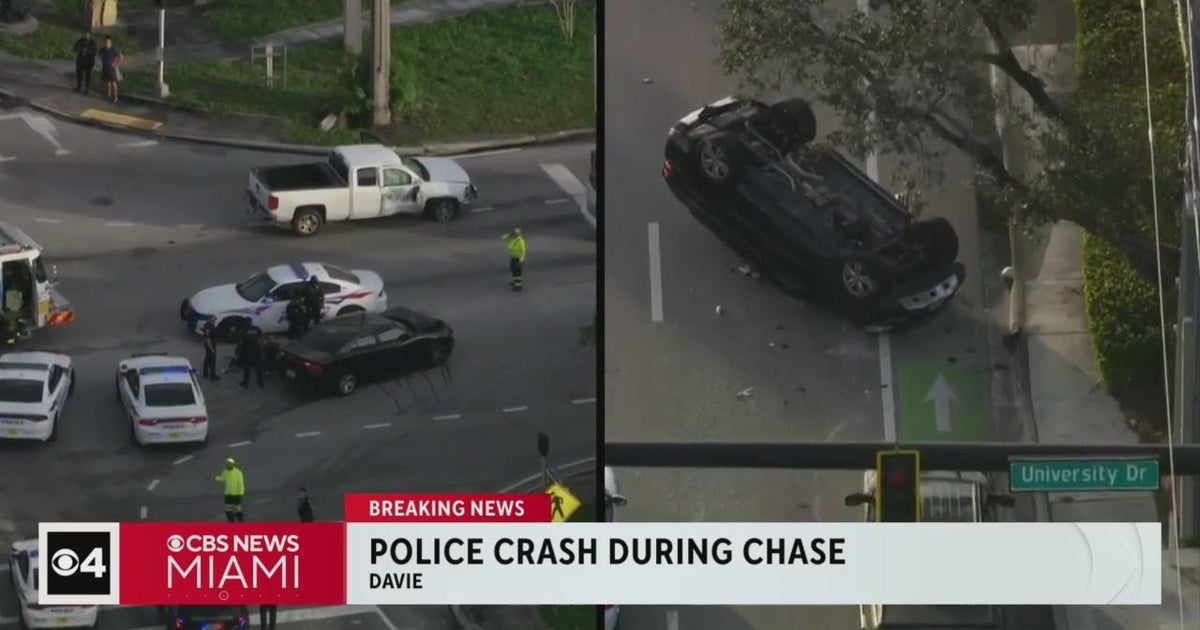 Police officer injured in Davie crash - CBS Miami