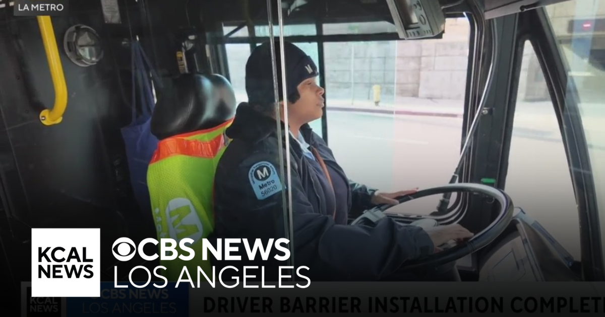 Metro equips entire bus fleet with barrier between drivers and ...