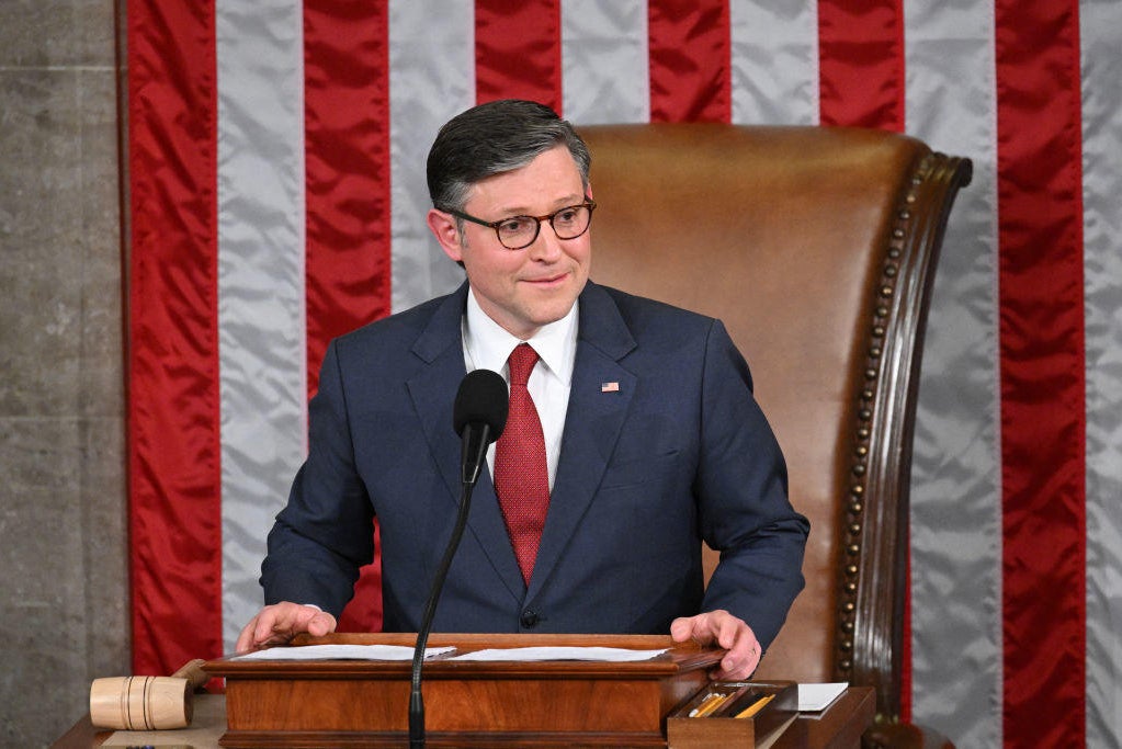 Mike Johnson wins reelection as House speaker in dramatic vote to open ...