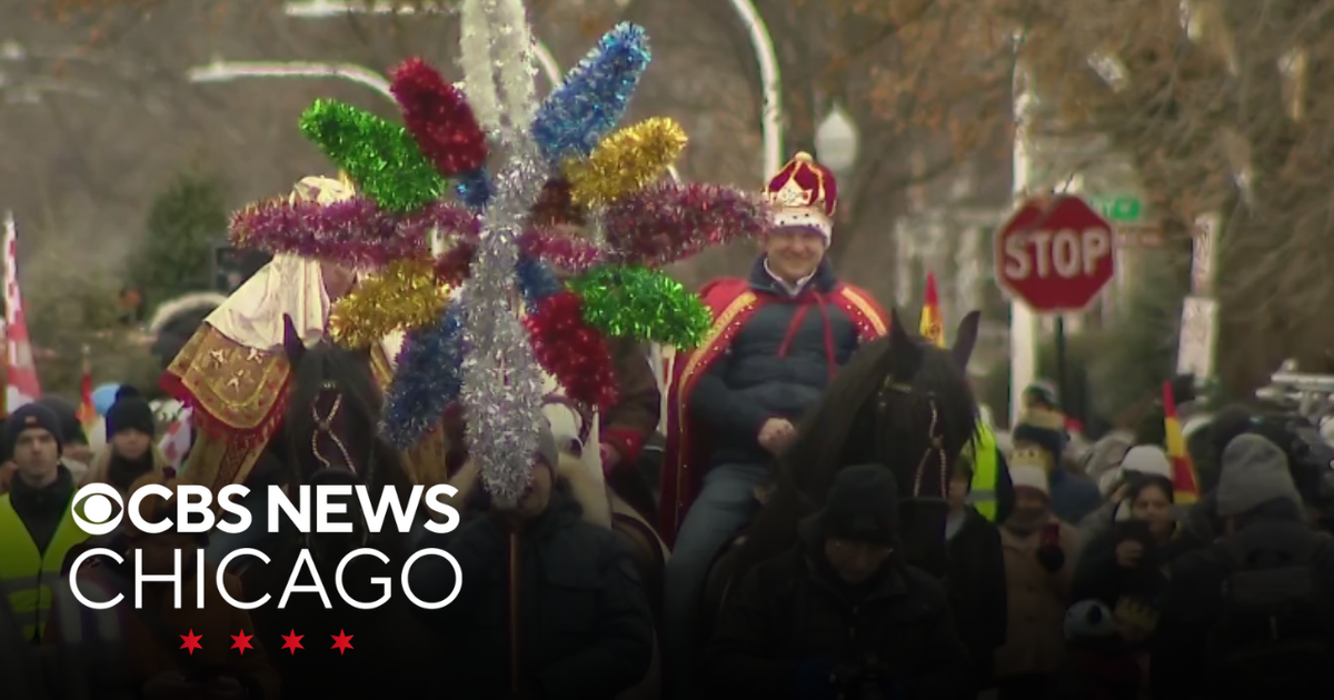 Three Kings day celebrated with mass, parade on Chicago's Northwest ...