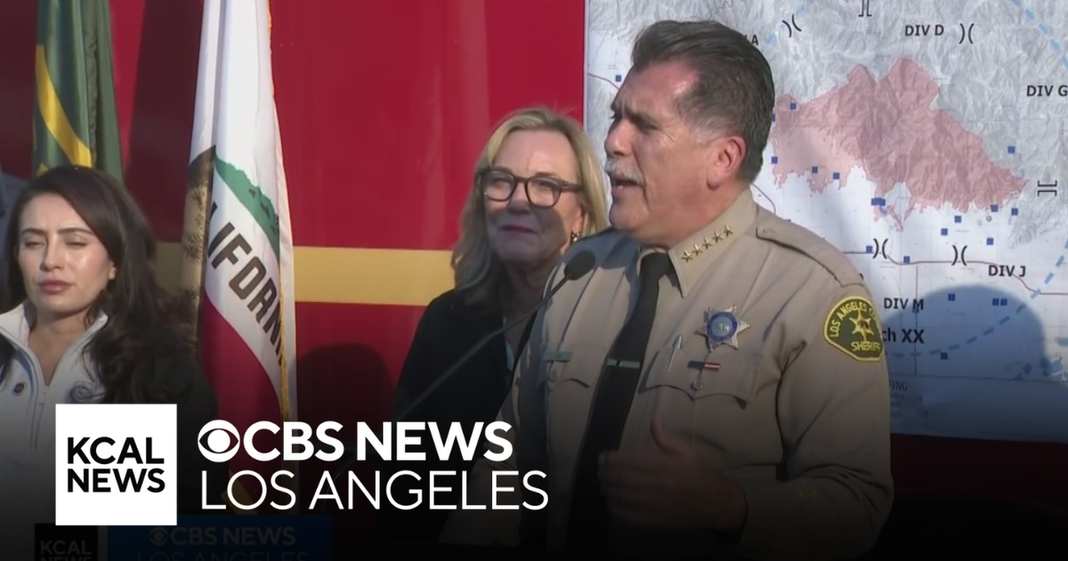 Officials look to utilize curfews in fire areas to cut down on looting ...