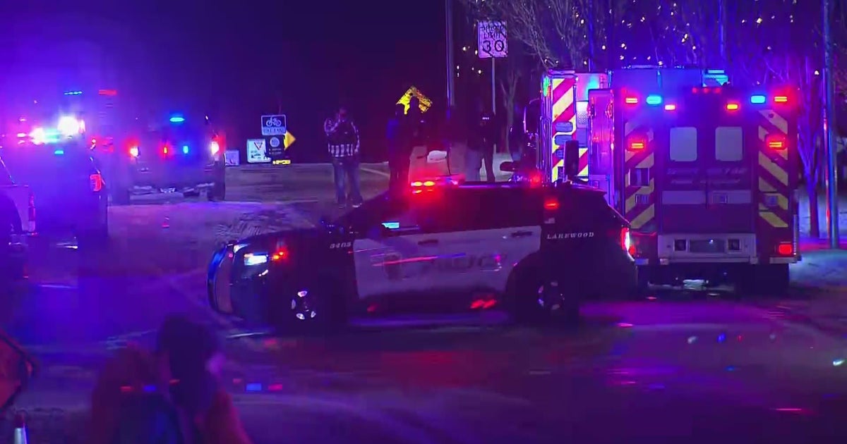 Officers shoot and injure suspect who allegedly tried to dodge Colorado ...