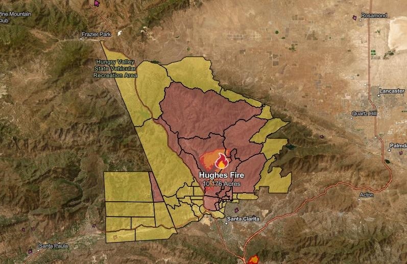 California firefighters make progress on Hughes Fire in Castaic; maps ...
