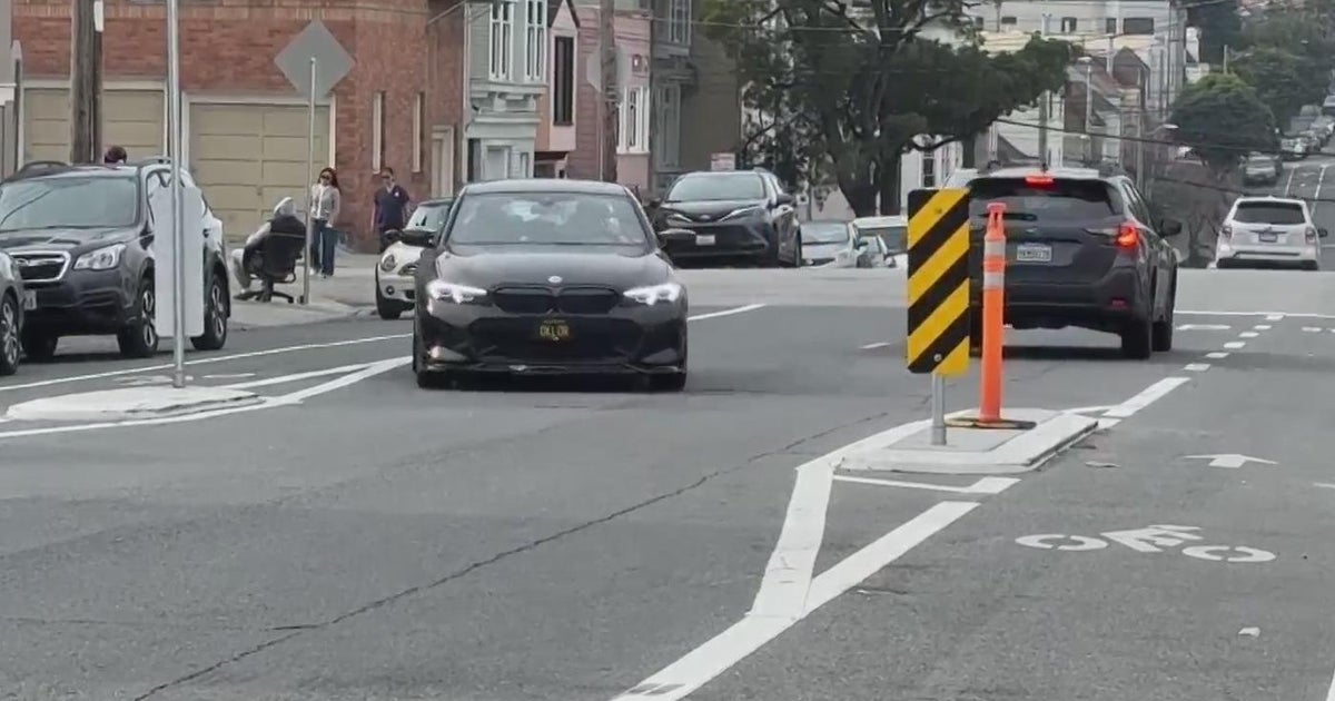 "Neck-down" street design in San Francisco's Inner Sunset causing ...