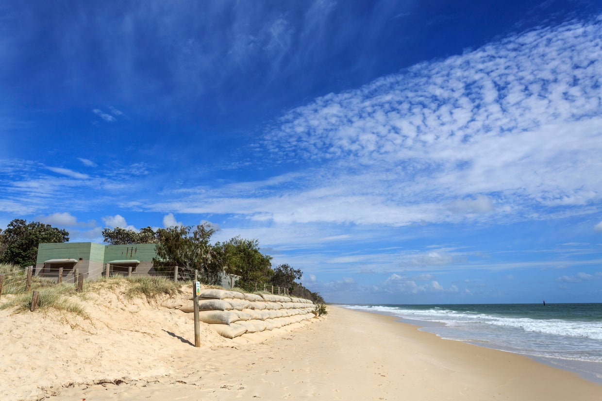 Shark kills teen girl swimming off Australia coast in country's third ...
