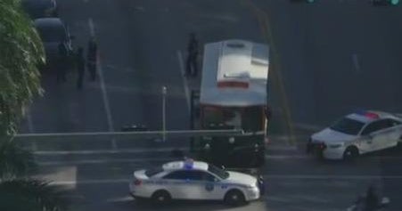 Fatal stabbing in Miami under investigation - CBS Miami