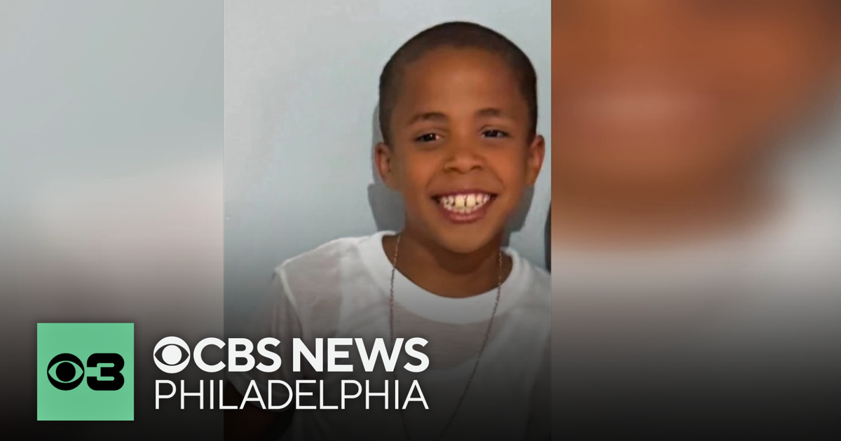Family praying for 9-year-old's recovery after Philadelphia plane crash ...