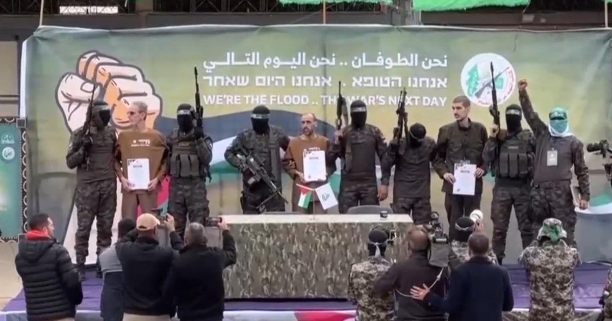 Hamas delays next hostage release, accusing Israel of violating ...