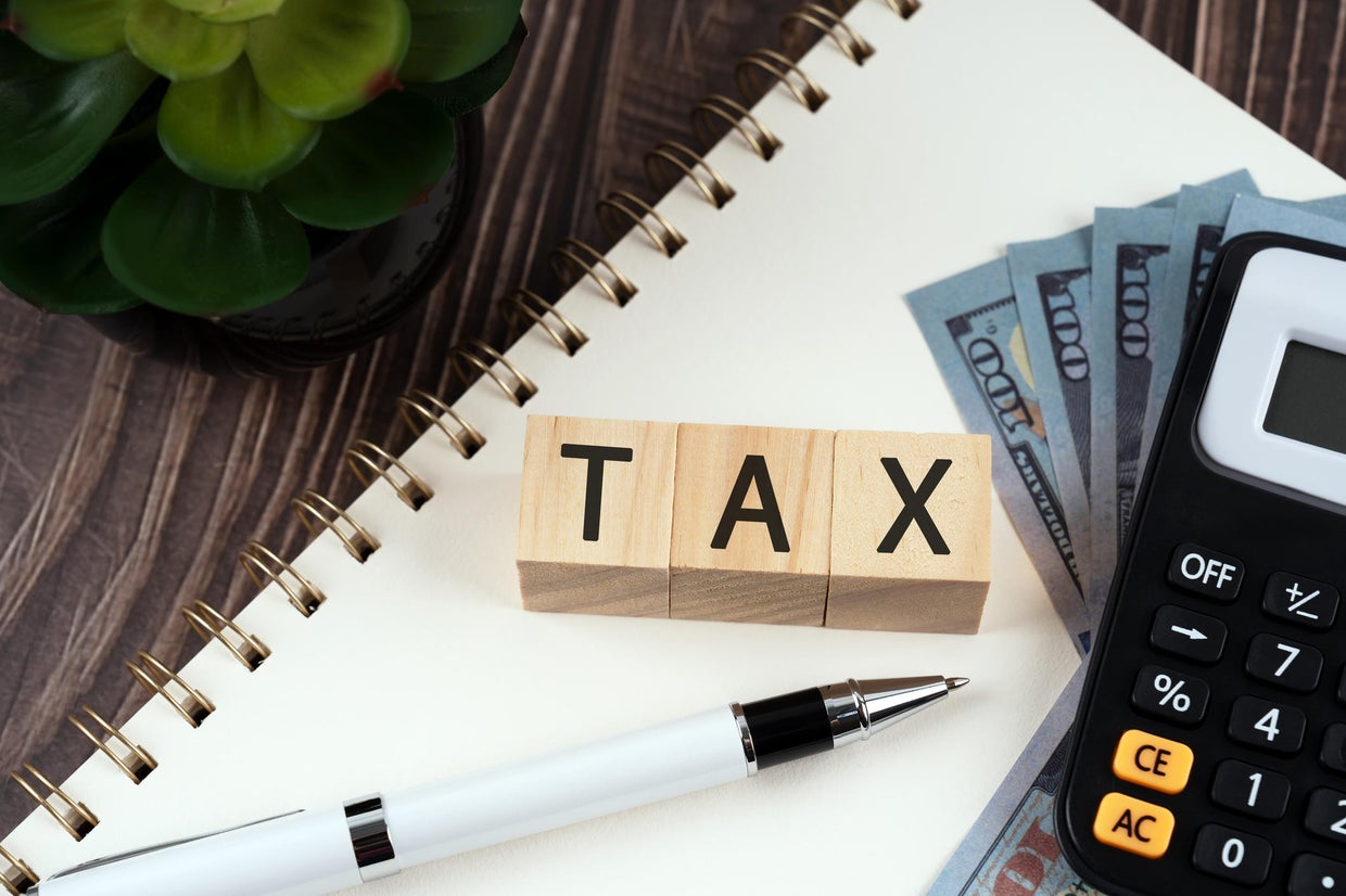 How do tax extensions work? - CBS News