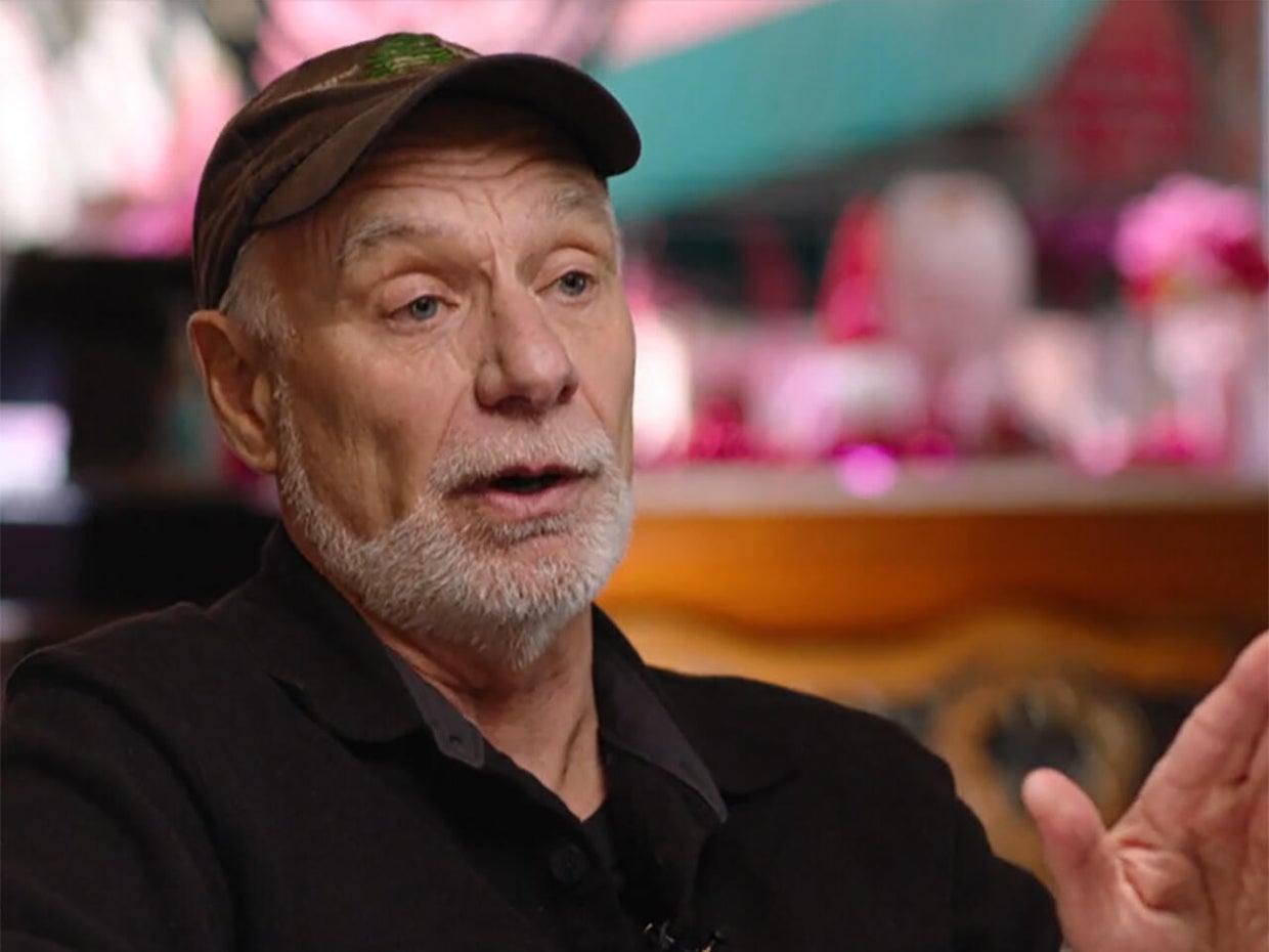 A government worker's message for Elon Musk - CBS News