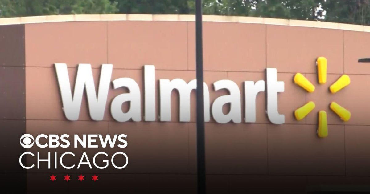Walmart shoplifters in Michigan sentenced to car wash duty - CBS Chicago