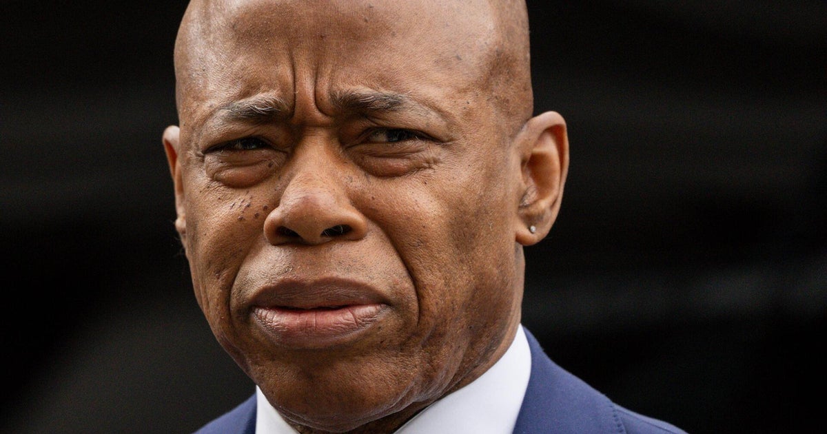 Details from NYC Mayor Eric Adams' court hearing over motion to drop corruption case - CBS News