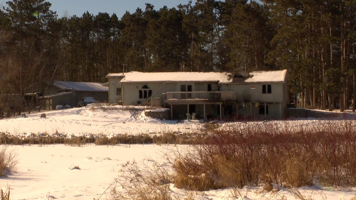 1 in critical condition after home explosion in Princeton - CBS Minnesota