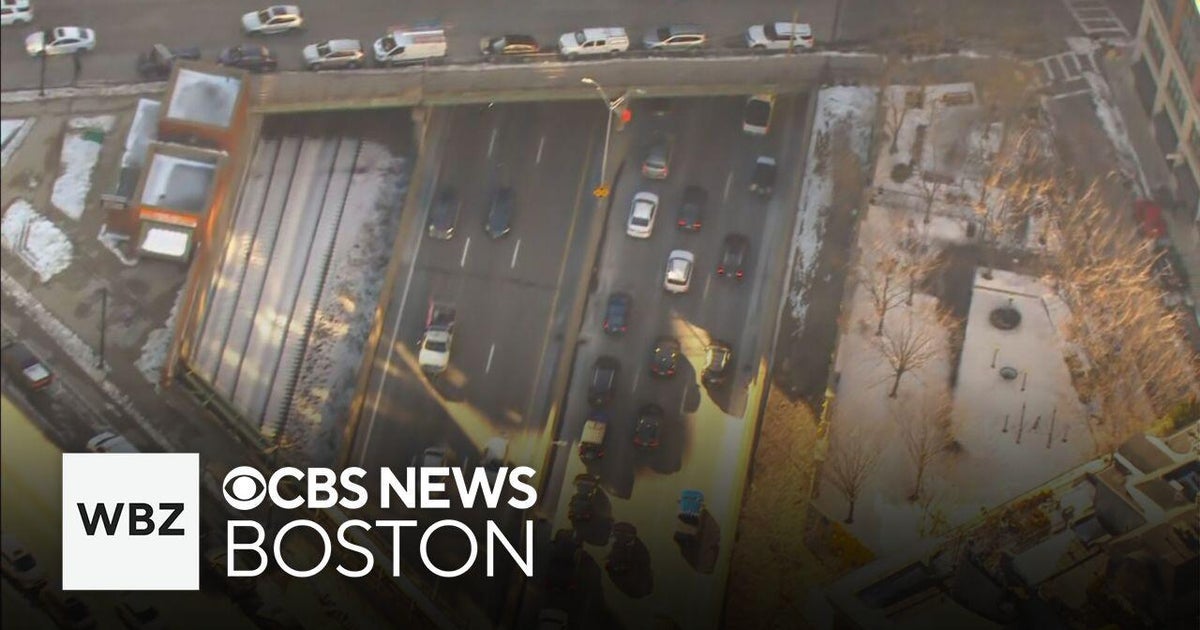 Traffic backed up on Mass Pike after concrete debris falls from ...