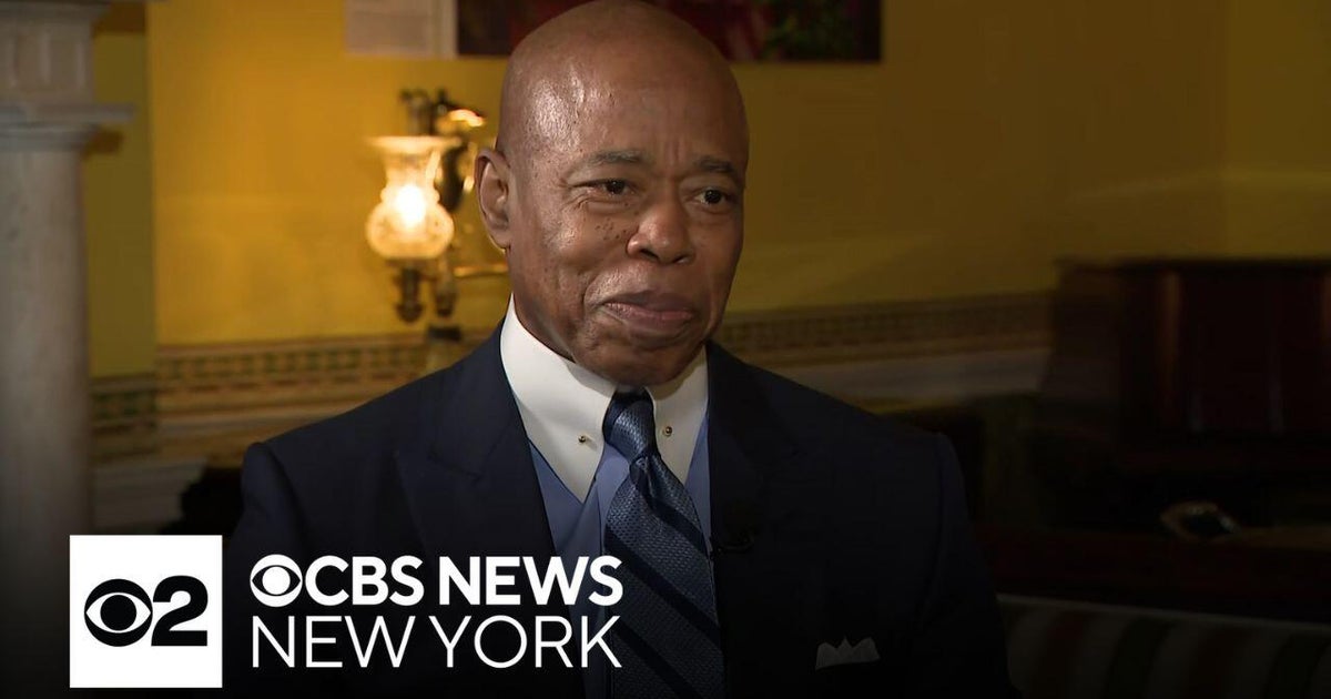Mayor Eric Adams sits down one-on-one with CBS News New York's Marcia ...