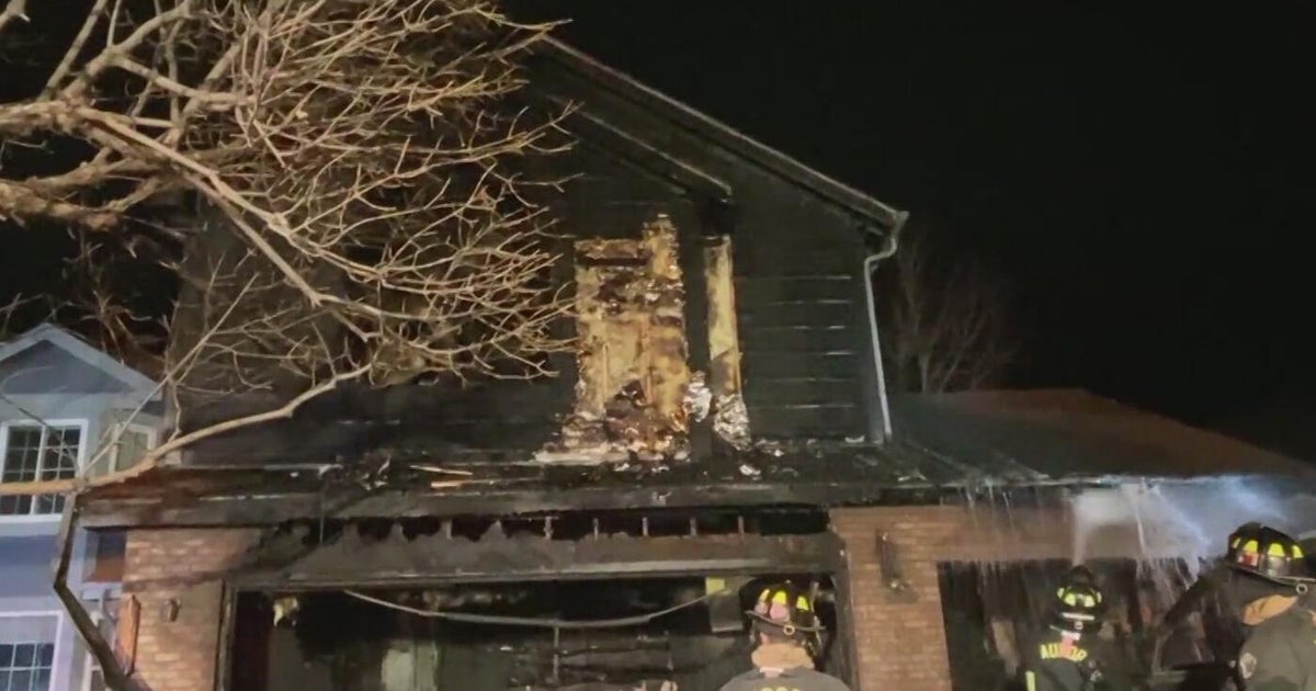 Aurora firefighters investigate fire that burned home, 2 vehicles - CBS ...