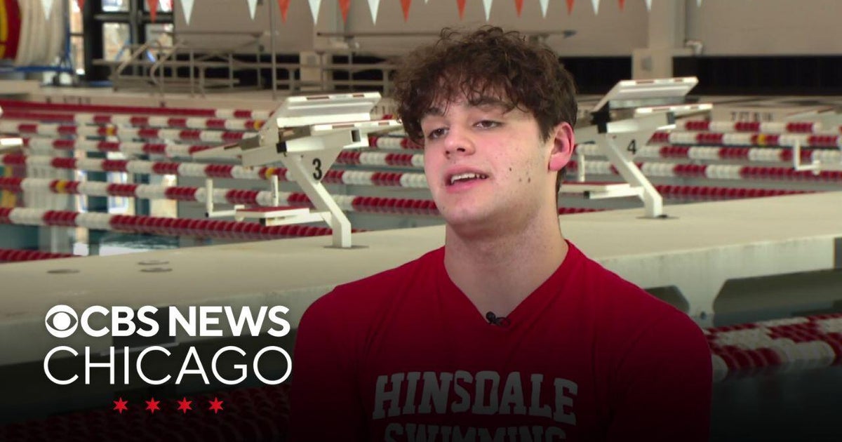 Hinsdale Central senior swimmer Josh Bey is chasing history - CBS Chicago