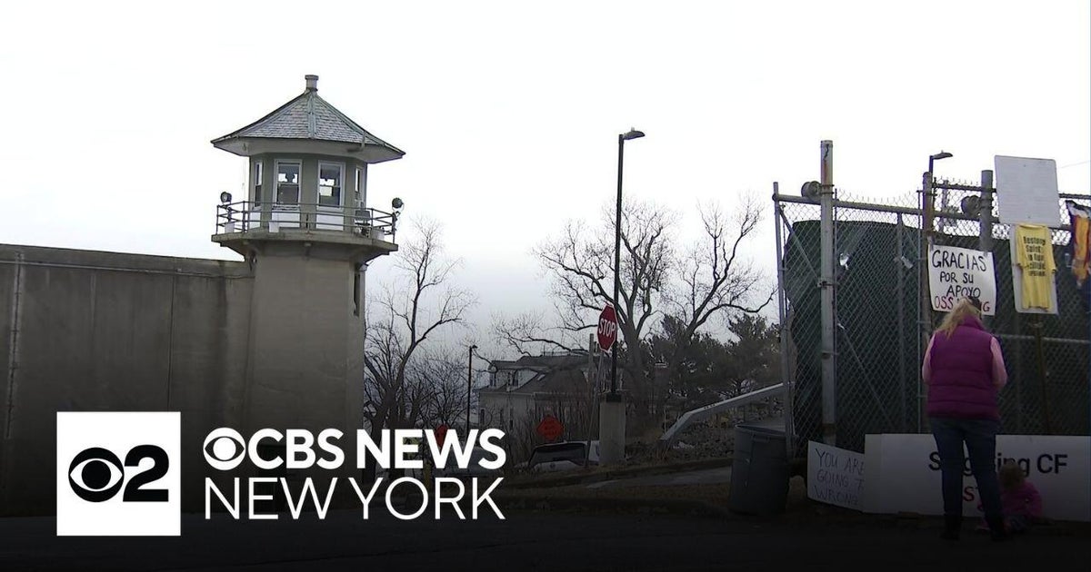 New York prison guard strike continues, 2 more inmates dead - CBS New York