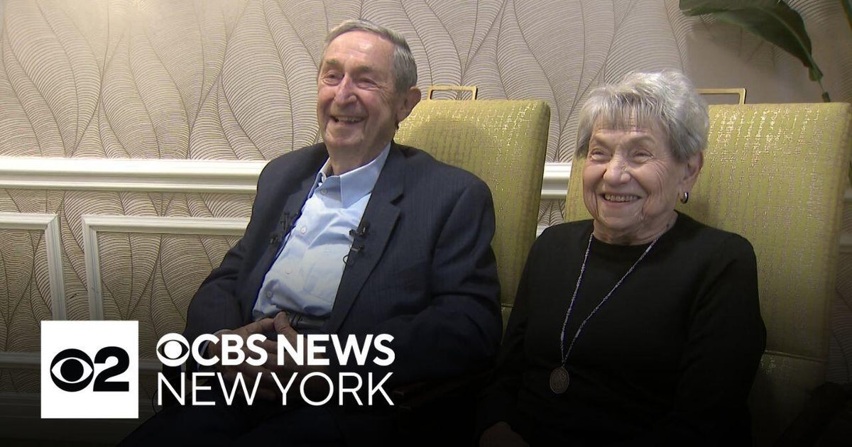 Holocaust survivor, wife celebrate 69th wedding anniversary on Long ...