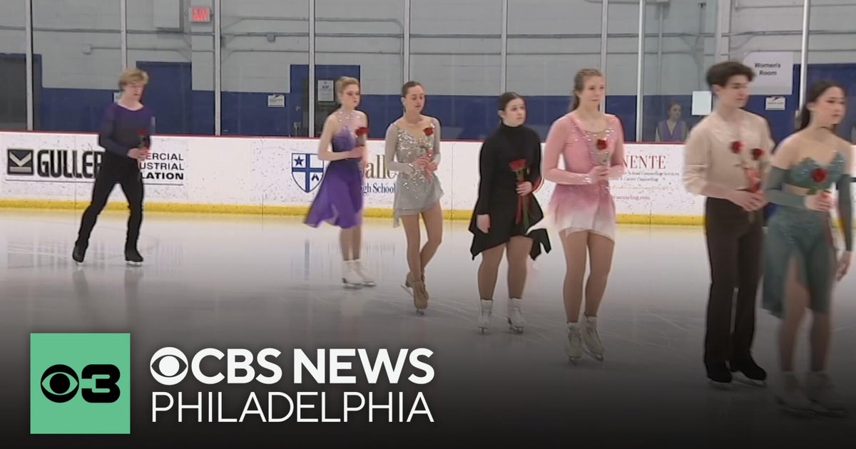 Nancy Kerrigan joins Philly skating club to honor victims of mid-air ...