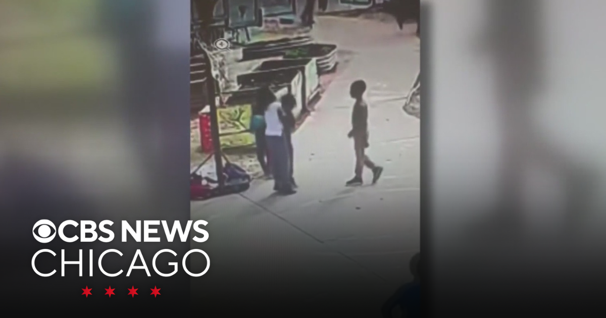 9-year-old boy in North Carolina saves choking friend - CBS Chicago