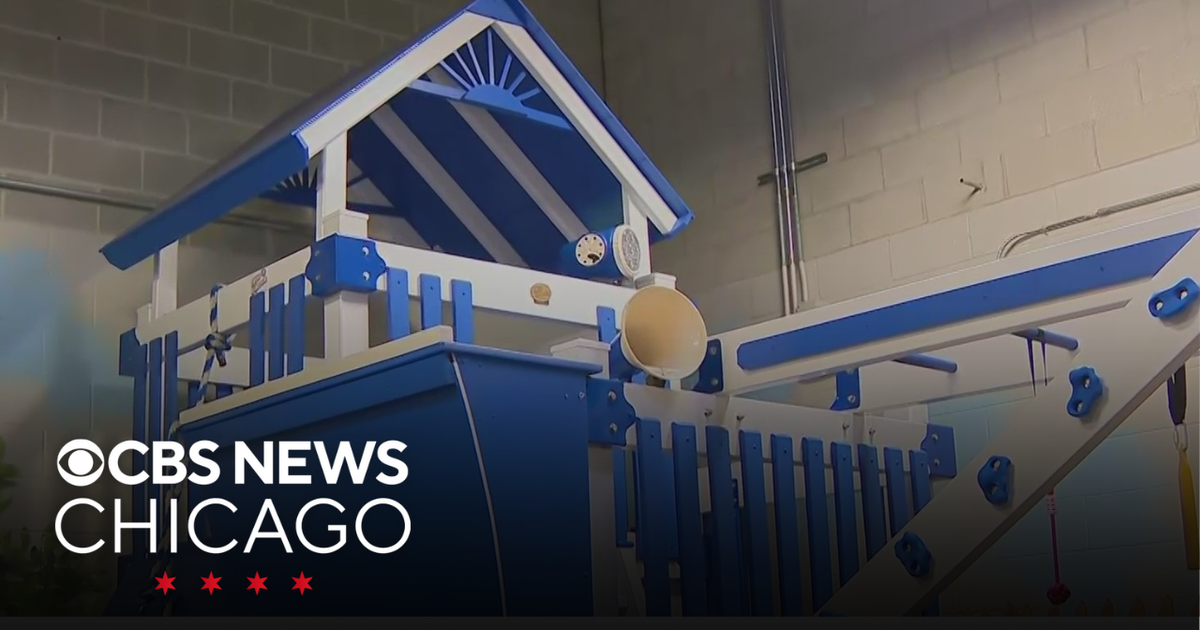 Getting ready for summertime fun with Fenceworks - CBS Chicago