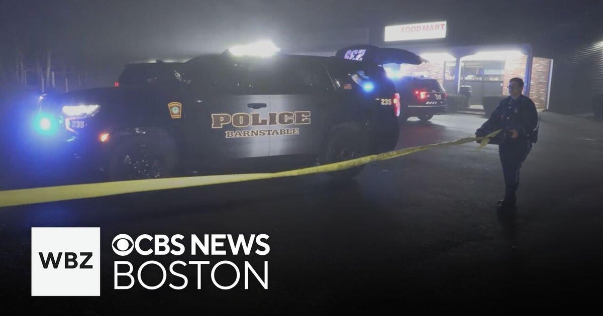 Man arrested in connection with fatal shooting in Hyannis parking lot - CBS Boston
