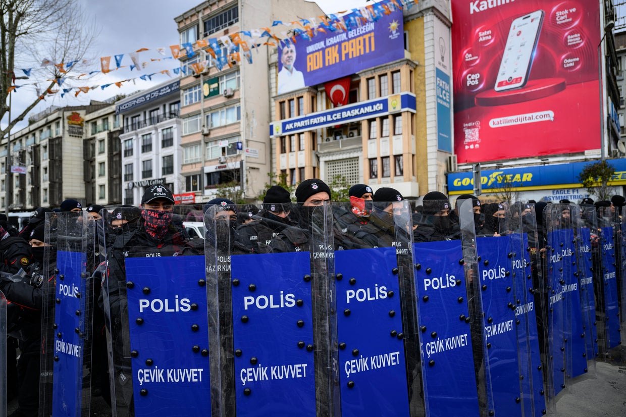 Police in Turkey arrest Istanbul Mayor Ekrem Imamoglu, key rival of ...