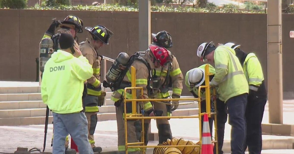 Underground explosion in Downtown Pittsburgh blows off manhole covers ...