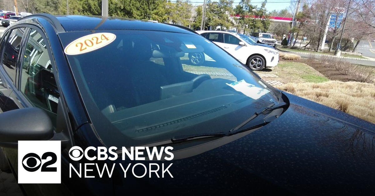 New Jersey car dealership seeing "tariff panic" - CBS New York