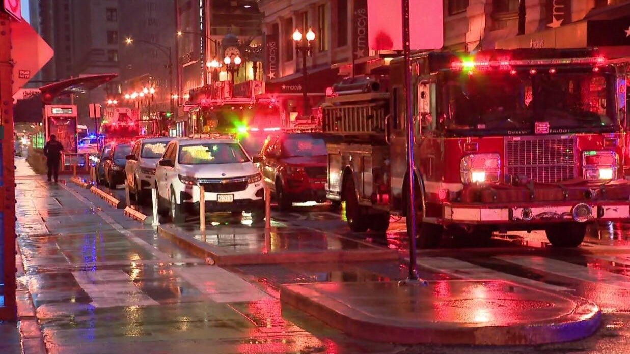 Wabash Avenue news - Today’s latest updates - CBS Chicago