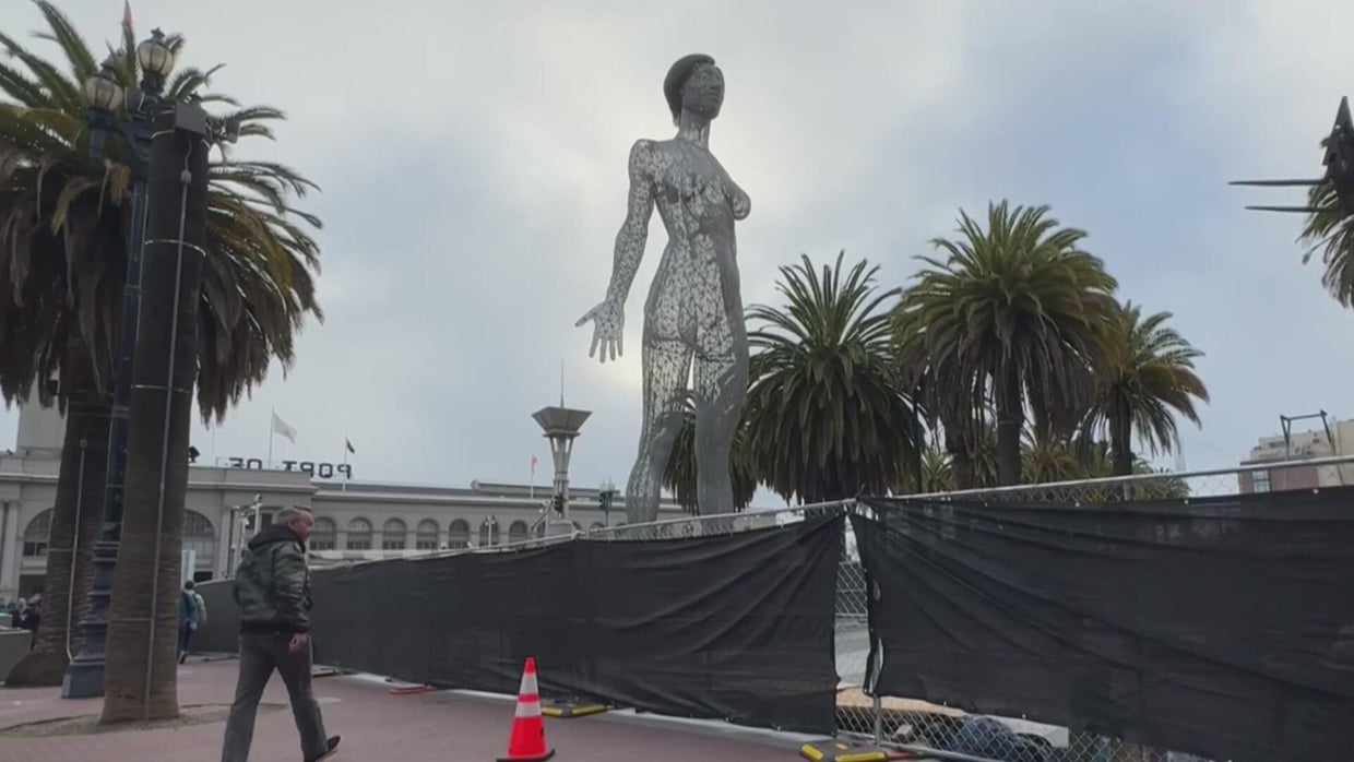 San Francisco's giant new "R-Evolution" statue to be officially ...