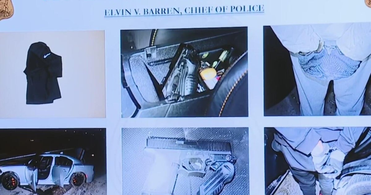 Driver's 911 call helped arrest 2 in Detroit-area carjacking - CBS Detroit