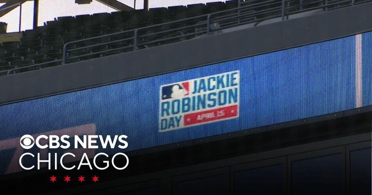 Chicago White Sox honor Jackie Robinson Day - CBS Chicago