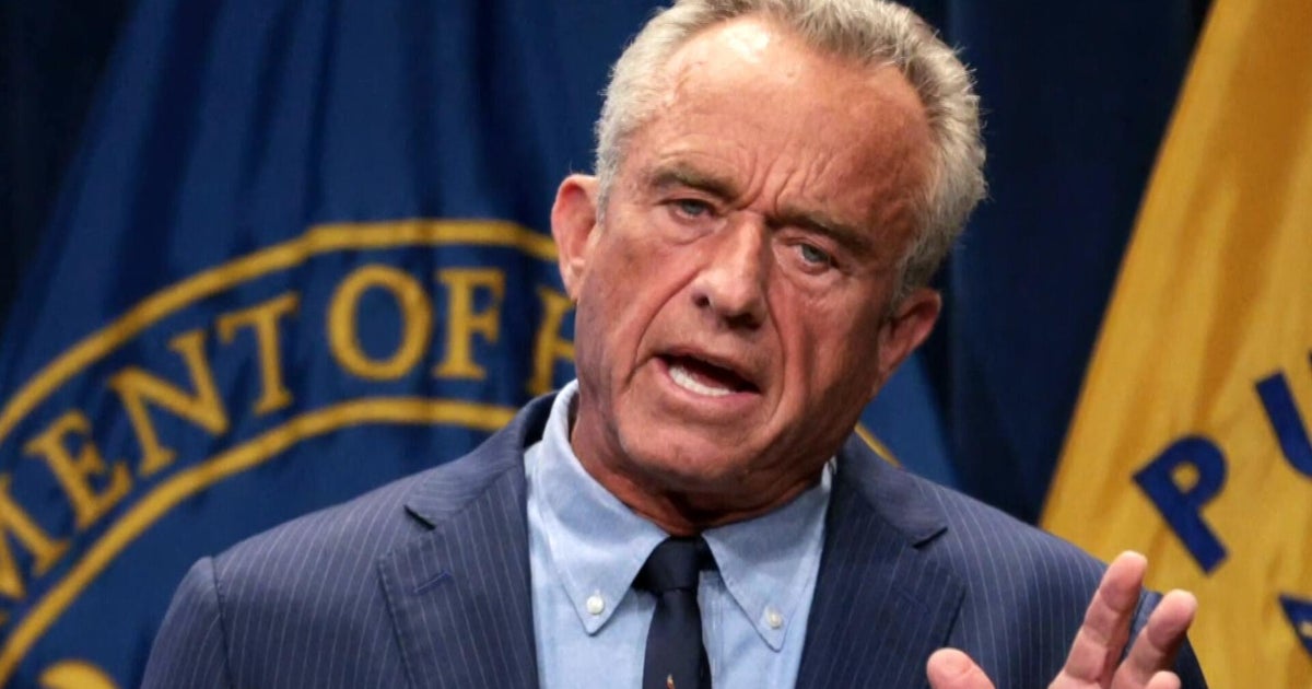 Renewed debate over what's behind the rise in autism rates - CBS News