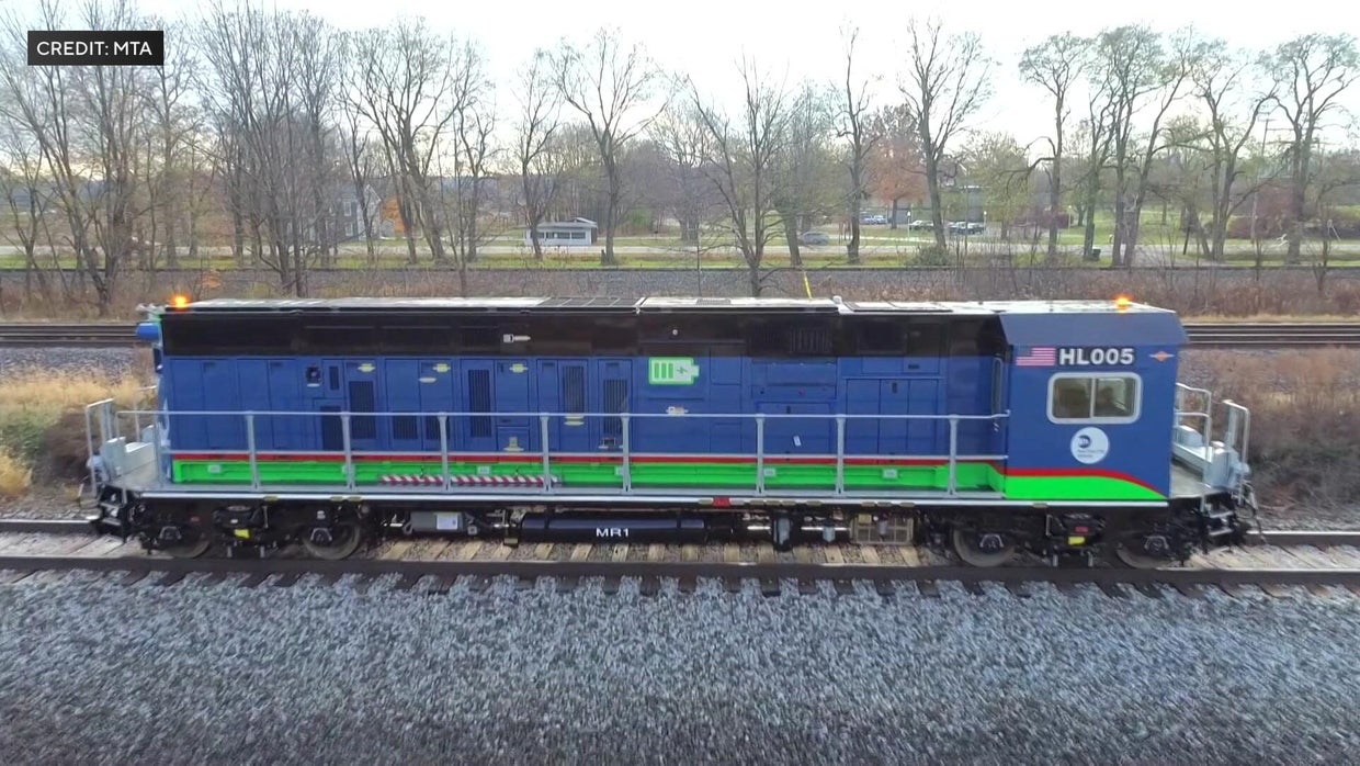MTA's new hybrid locomotives to help keep NYC's subway cleaner and ...