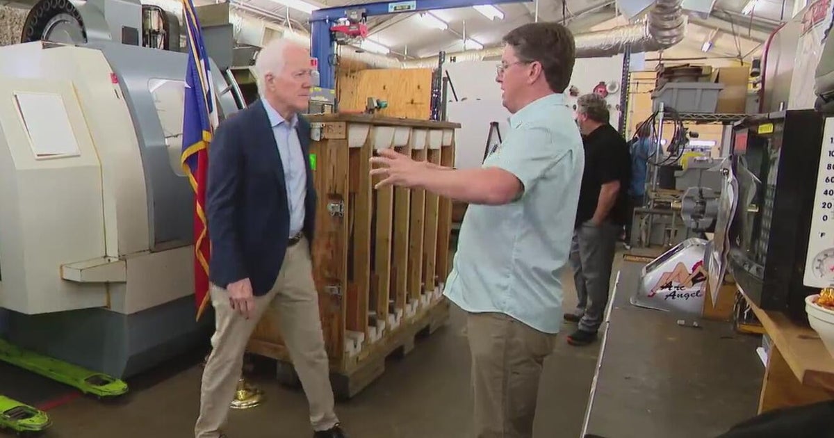 Small business owners in North Texas urge Sen. Cornyn to extend tax ...