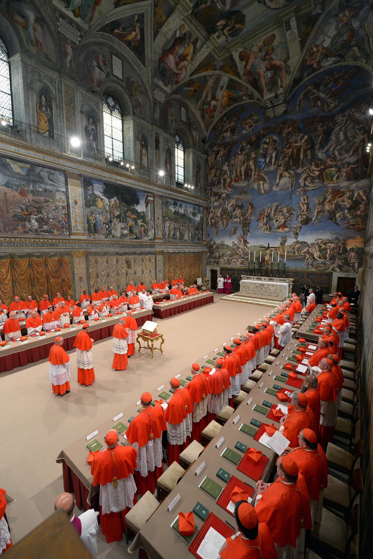 Conclave to choose Pope Francis' successor begins. Here's how the new ...