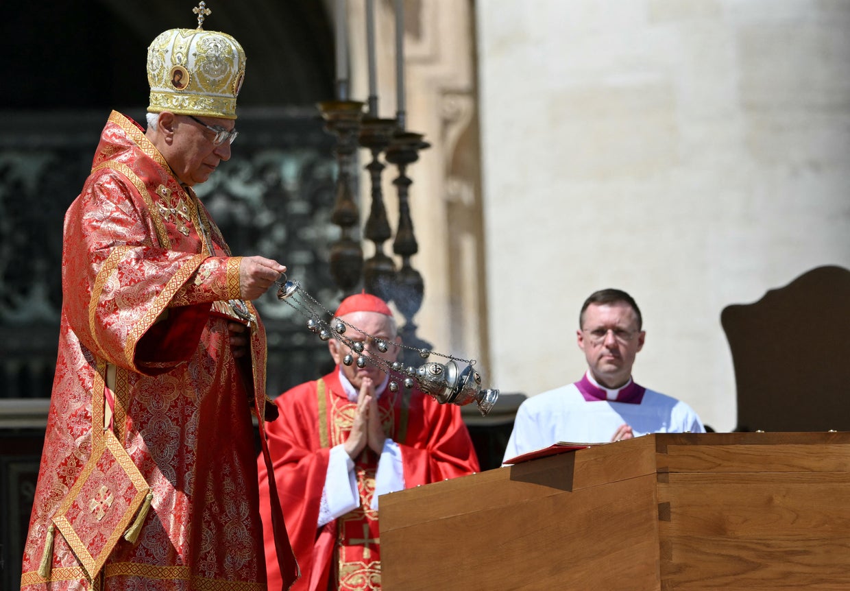 See photos of Pope Francis' funeral and procession as pontiff is laid ...