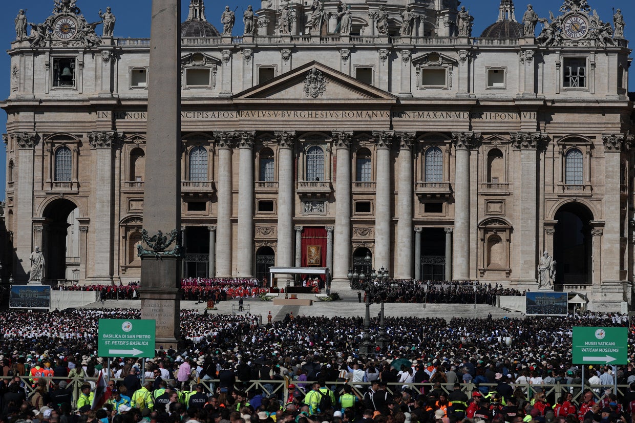 Watch Pope Francis' full funeral video as world mourns late Vatican ...