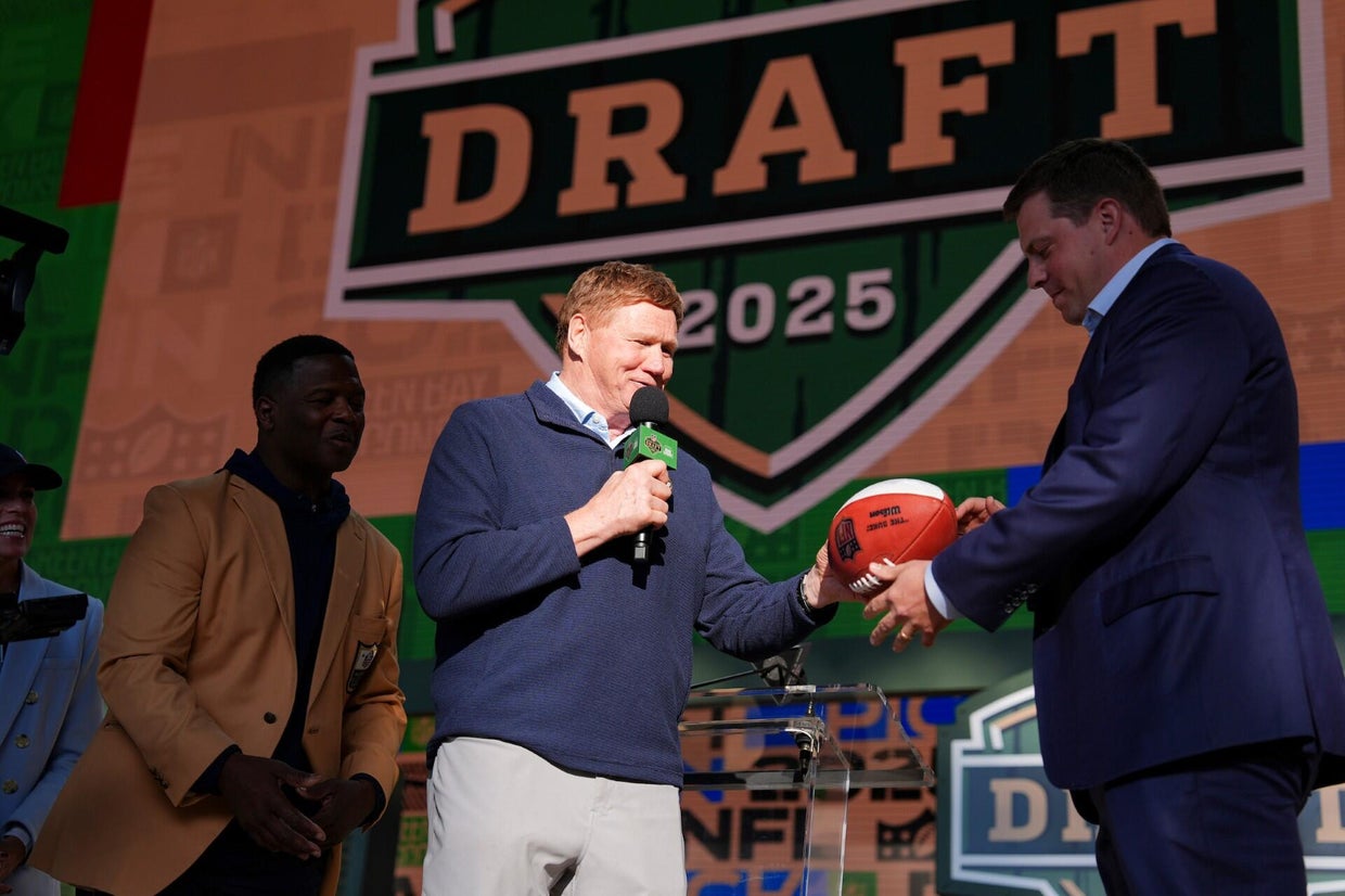 Steelers fans excited with new draft picks as attention turns toward ...